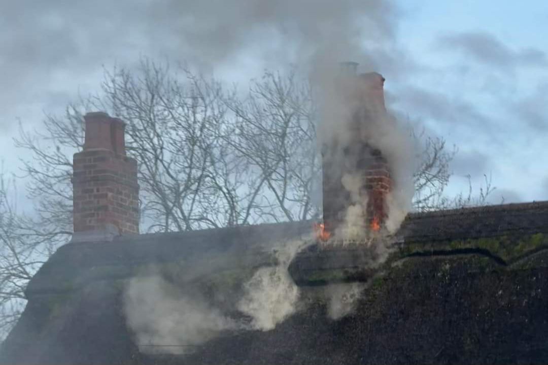 Smokers Pub In Plumley Catches Fire Sparking Huge Emergency Response ...